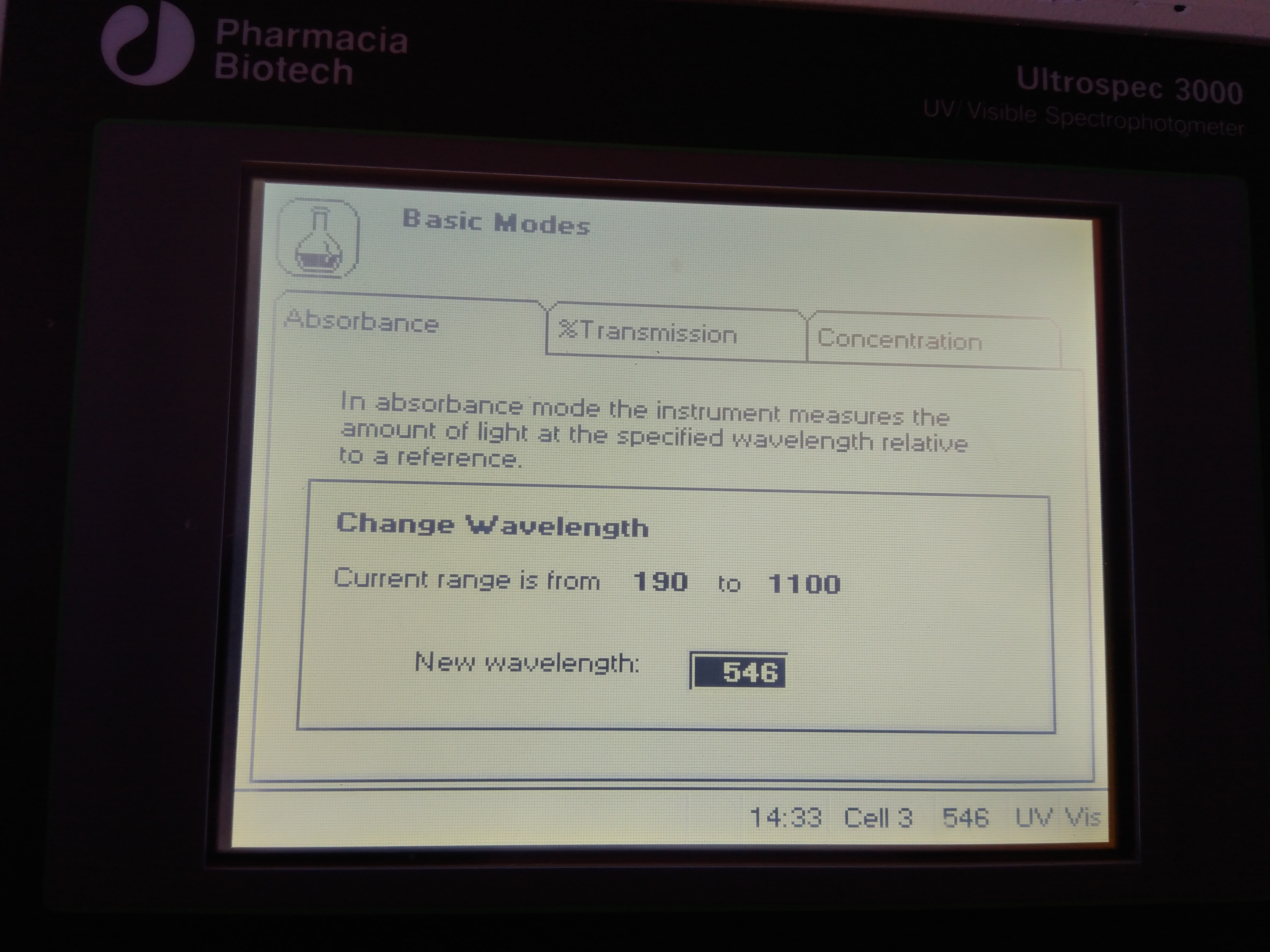 Pharmacia Ultrospec 3000 UV-Vis Scanning Spectrophotometer - InnovTrendLab