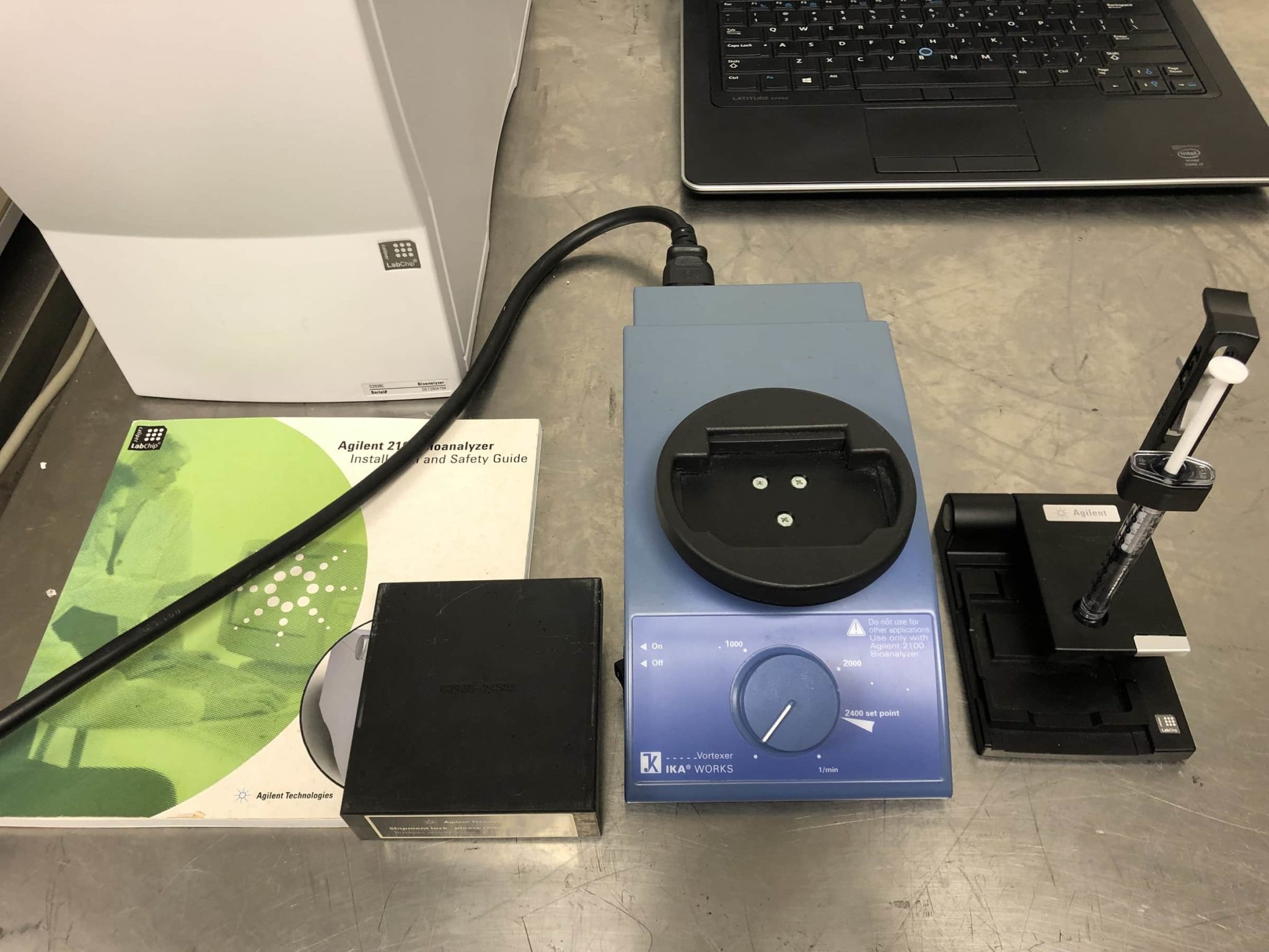 Agilent 2100 Bioanalyzer DNA RNA Proteins Analysis Reader G2938C System